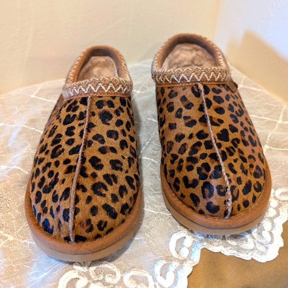 UGG | Shoes | Ugg Leopard Tasman Slippers | Poshmark